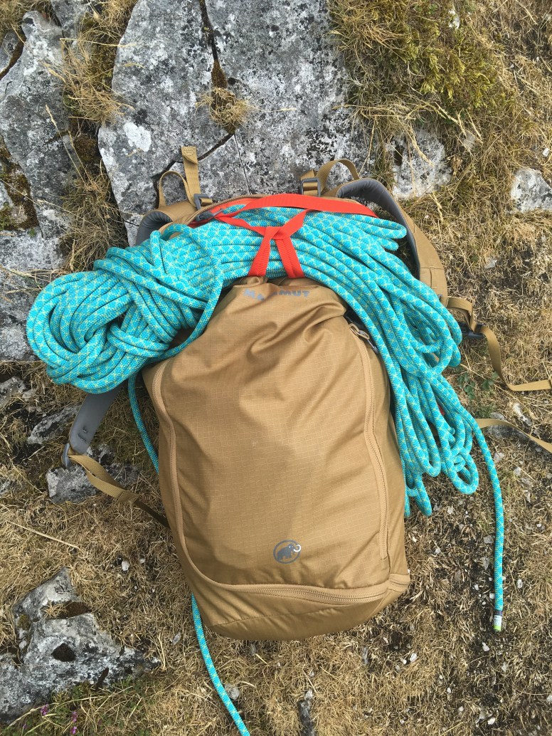 Mammut Neon Smart Review – Climbing Gear Reviews