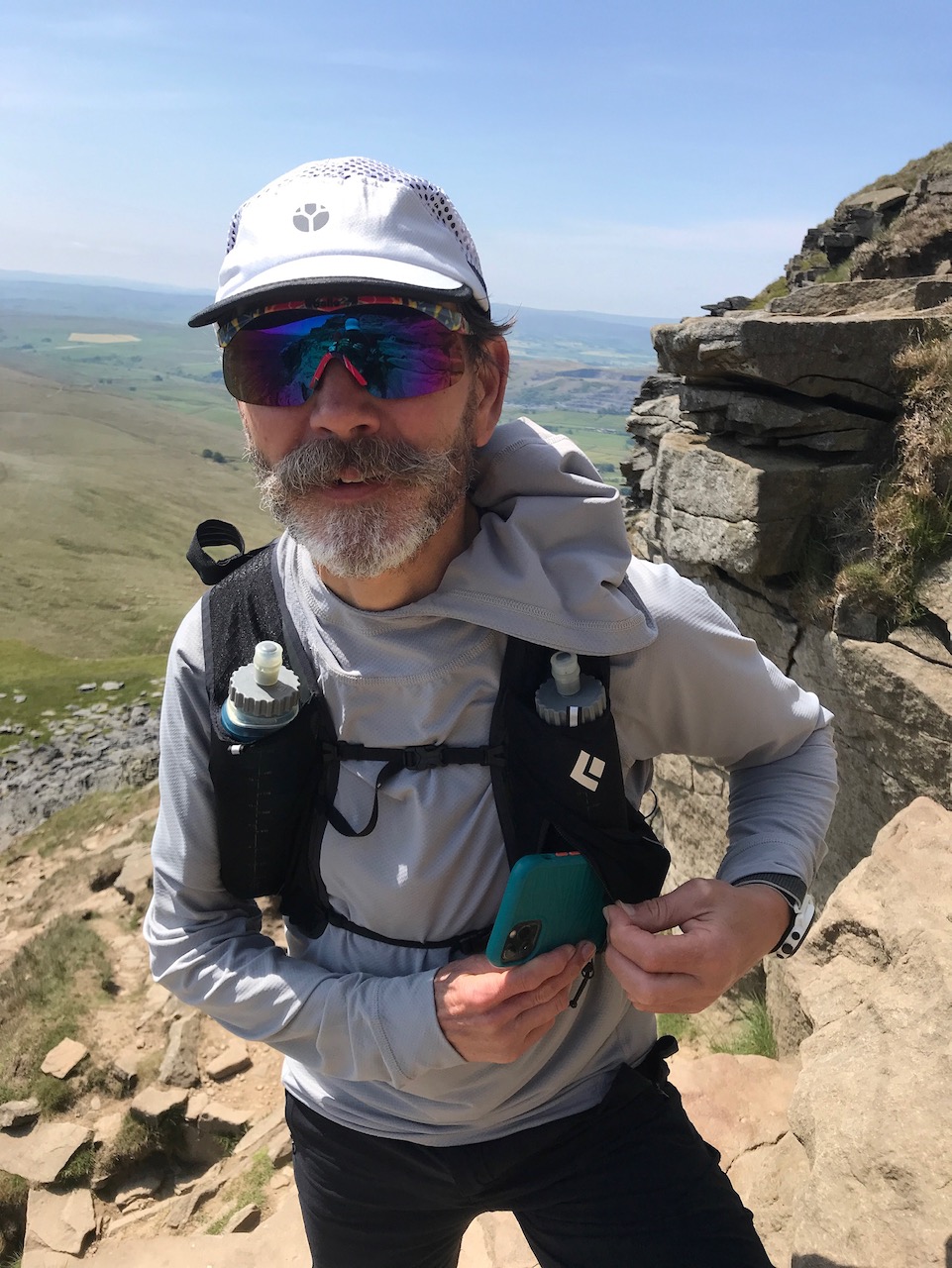 Black Diamond Distance 15: A Durable and Versatile Running Pack ...