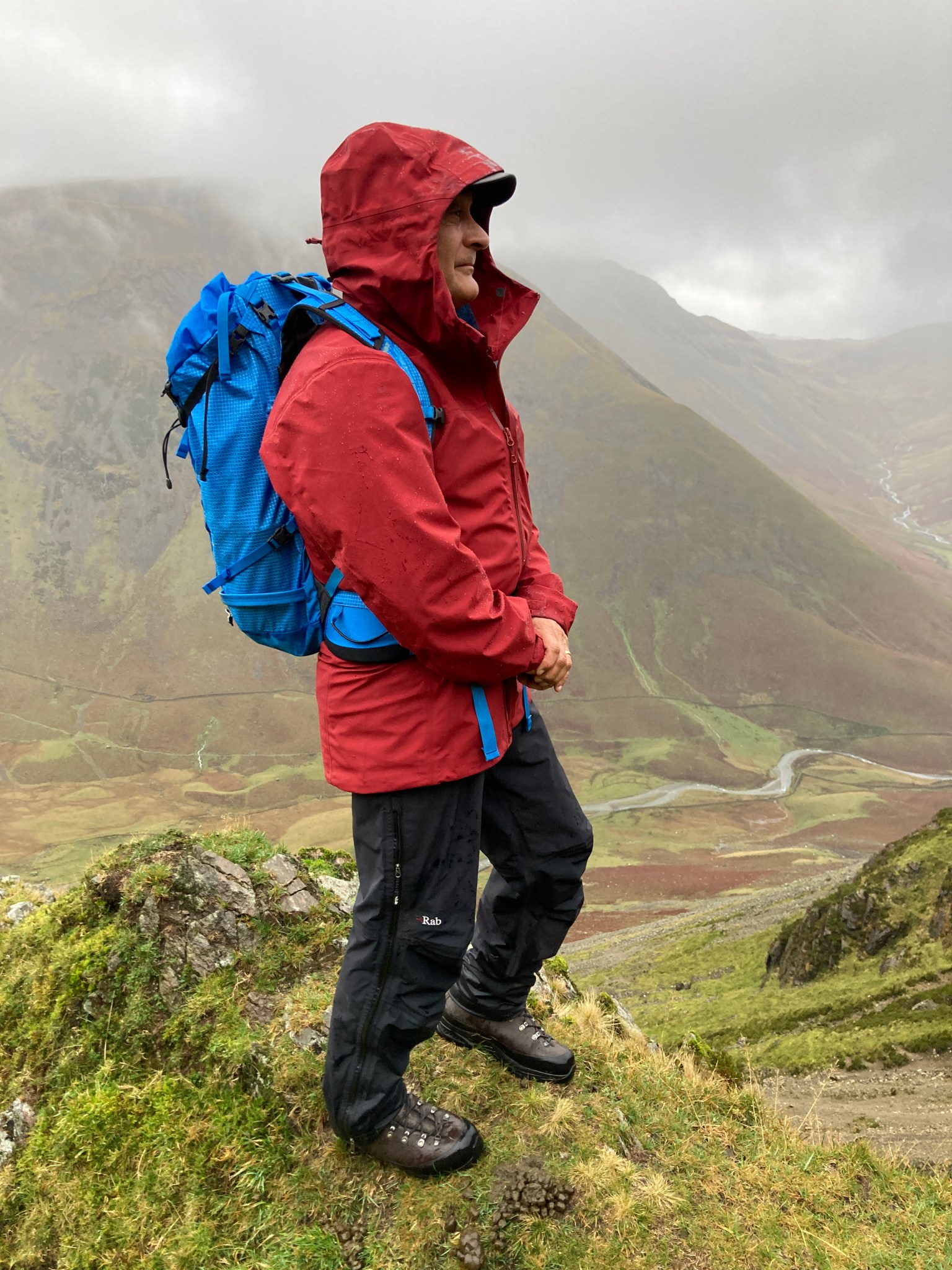 Montane Phase Waterproof Jacket Review 2025 – Climbing Gear Reviews